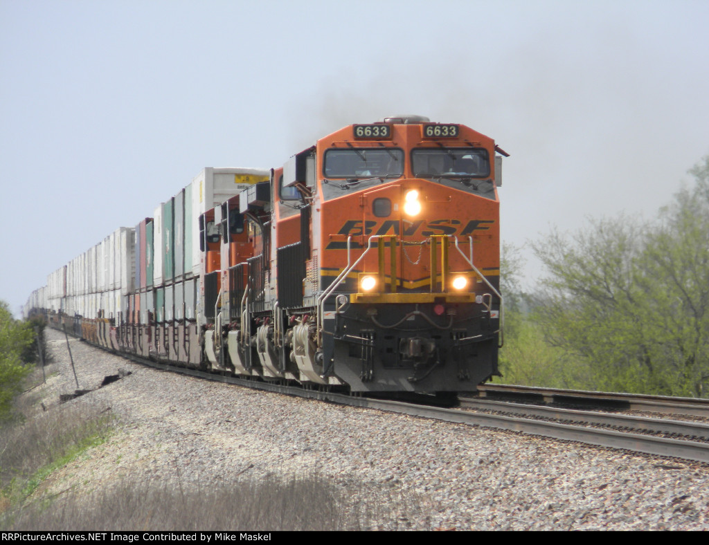 BNSF 6633